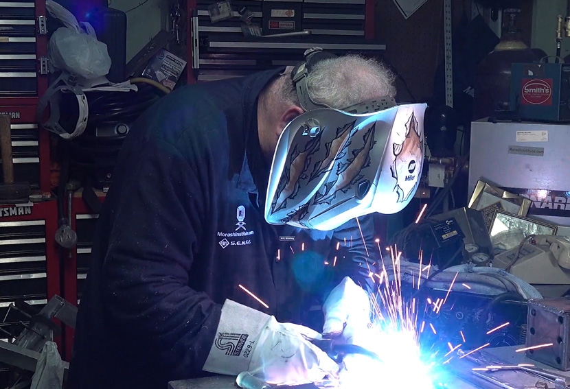 lightWELD Laser Welding [Traditional Welding vs lightWELD]